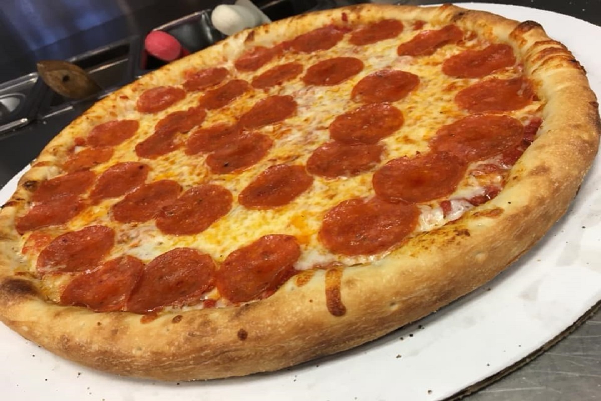 15 Best Pizza in Panama City Beach, Florida | Buzz On The Beach